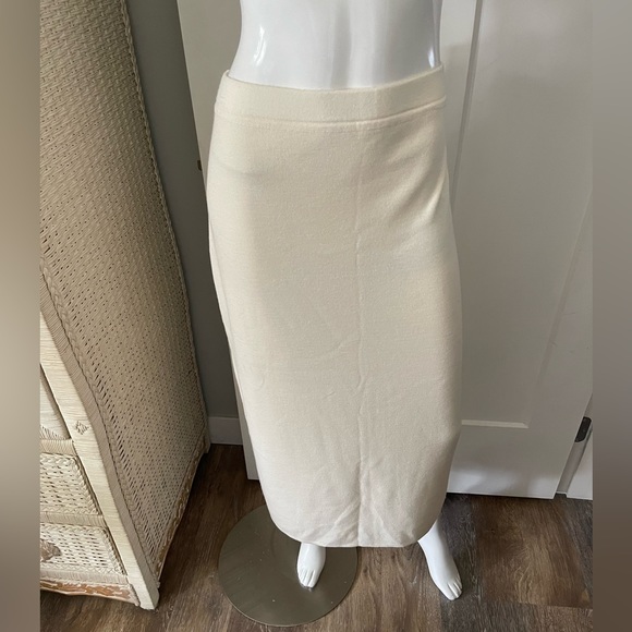 fiore bella | Skirts | Fiore Bella Wool Blend Maxi Skirt | Poshmark